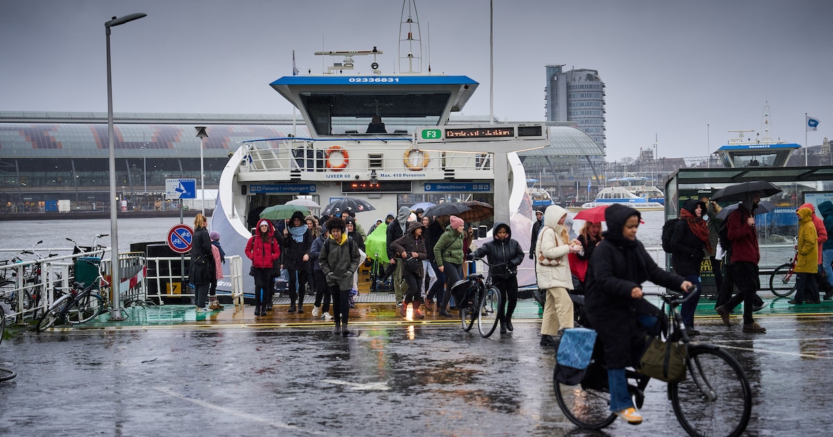 62 miljoen euro voor nieuwe GVB-ponten van Vervoerregio: ‘Drukte neemt ...