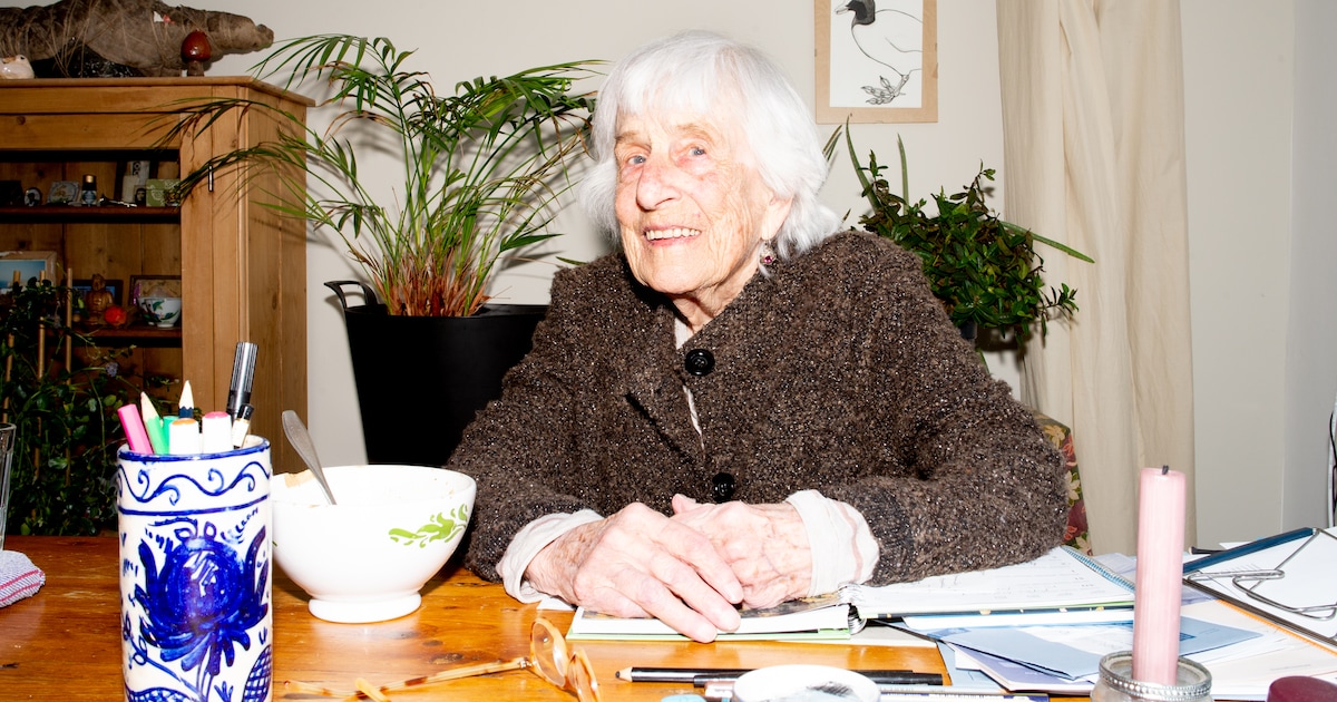 Els Pelgrom (92) wilde haar biografie verbieden, maar nu is die er mét ...