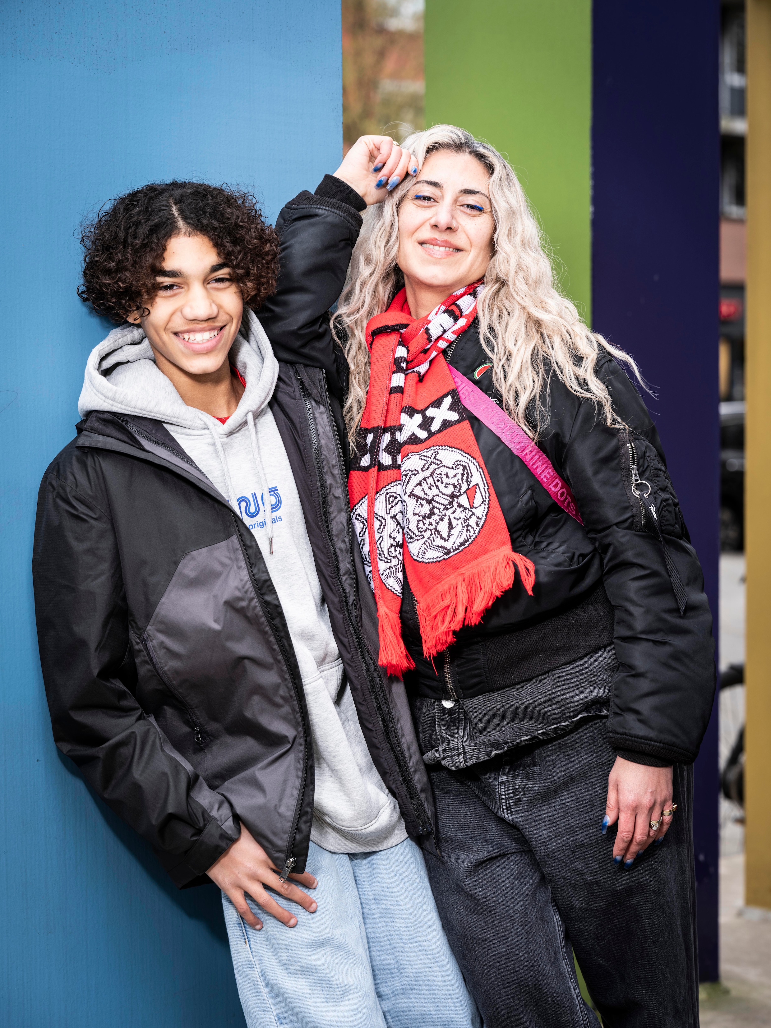 Figen (40) en Kyan (14): ‘Ik ben echt geen dorps mannetje’ | Het Parool