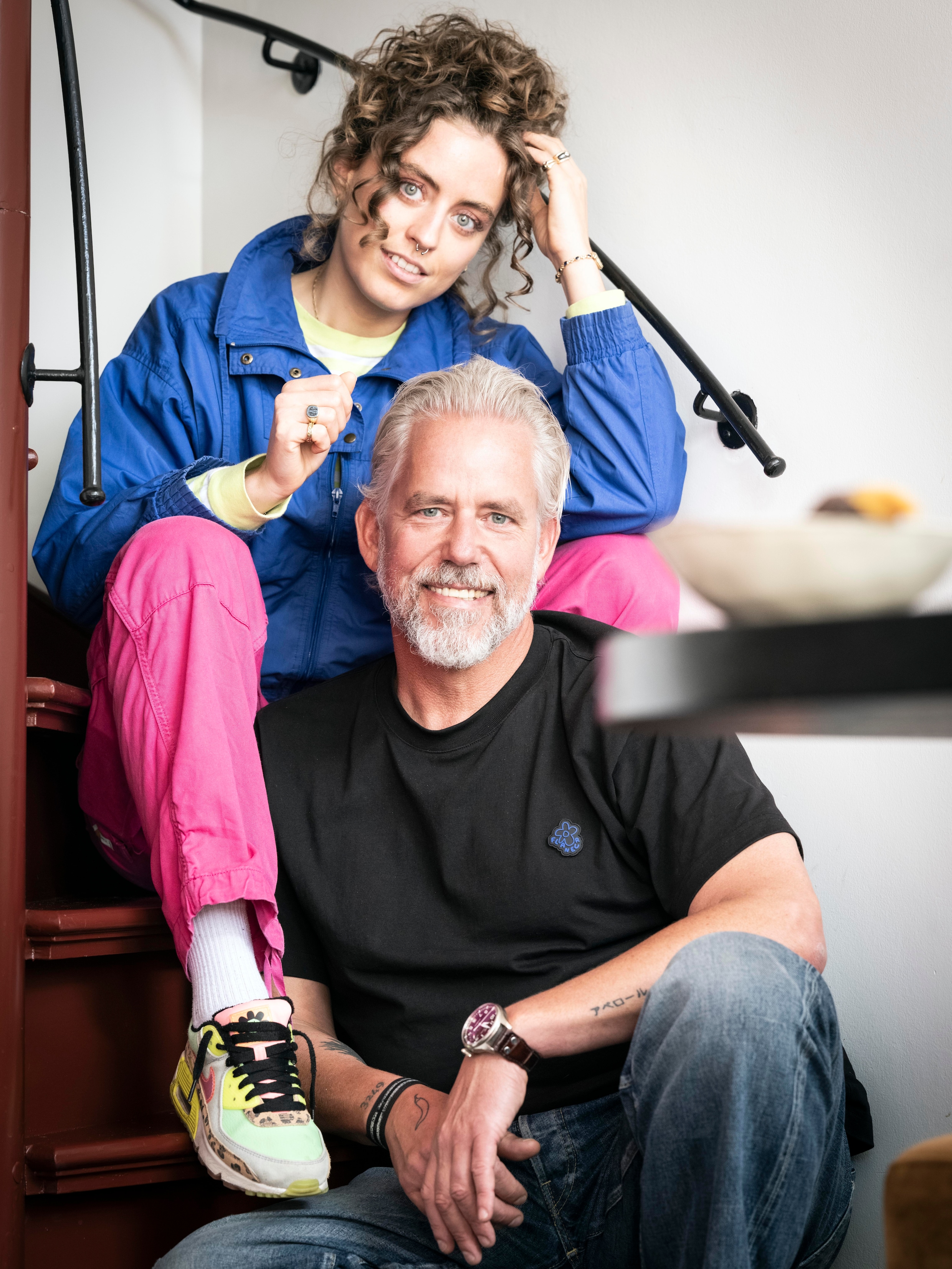 Mike (54) en Isabeau (26): ‘Soms vind ik het ook weleens lastig dat ze ...
