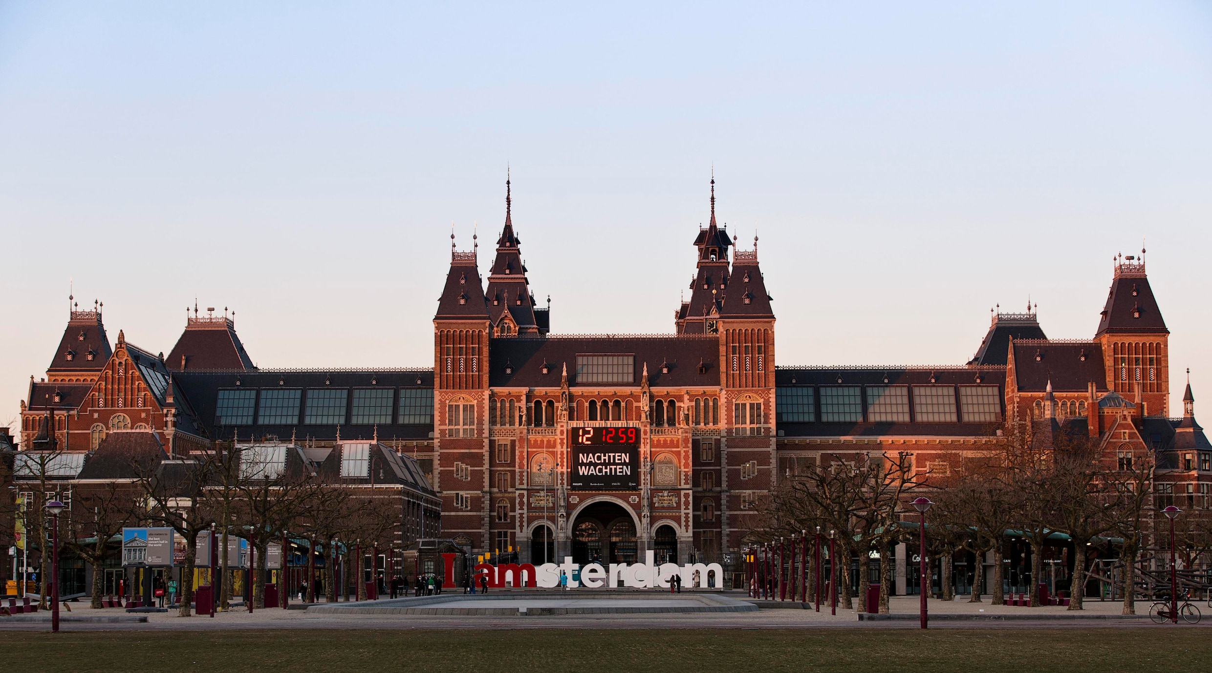 Het vernieuwde Rijksmuseum: wat vindt men er eigenlijk van? | Het Parool