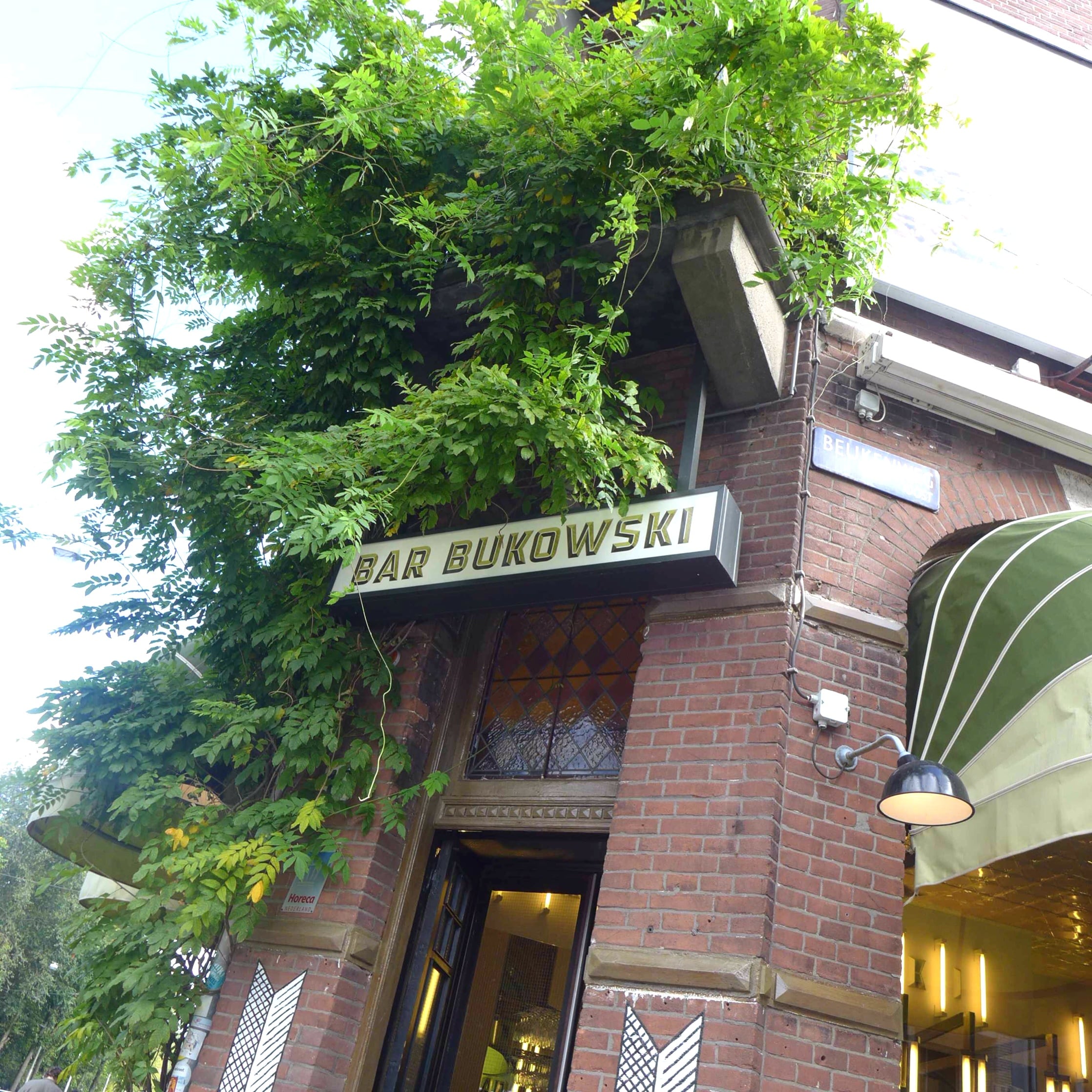 Met een boek in de kroeg: 5 literaire avonden in Amsterdam | Het Parool