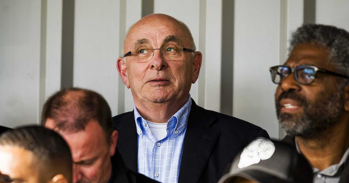 Van Praag zwijgt: Alles wat ik nu zeg, schaadt m'n strategie | Het Parool