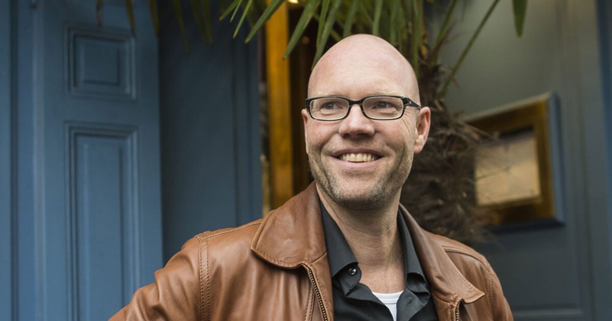 ‘Zuurstofschuld’ van Toine Heijmans wint Boekhandelsprijs 2022 | Het Parool