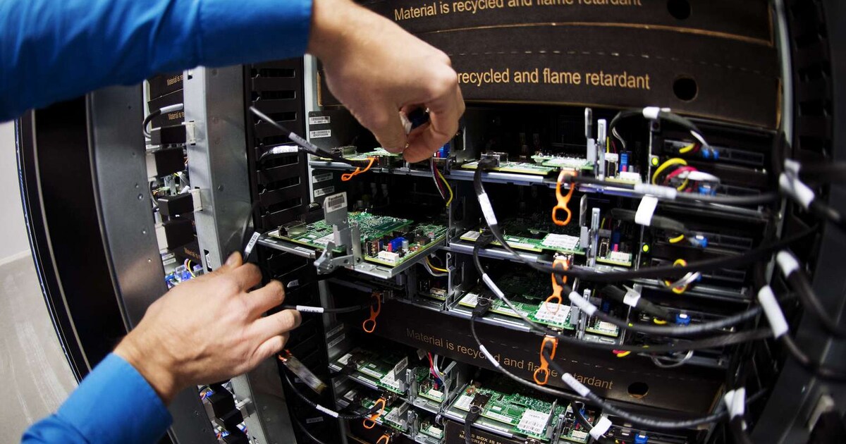 'Overheid kan 5 miljard besparen op ICT' | Het Parool