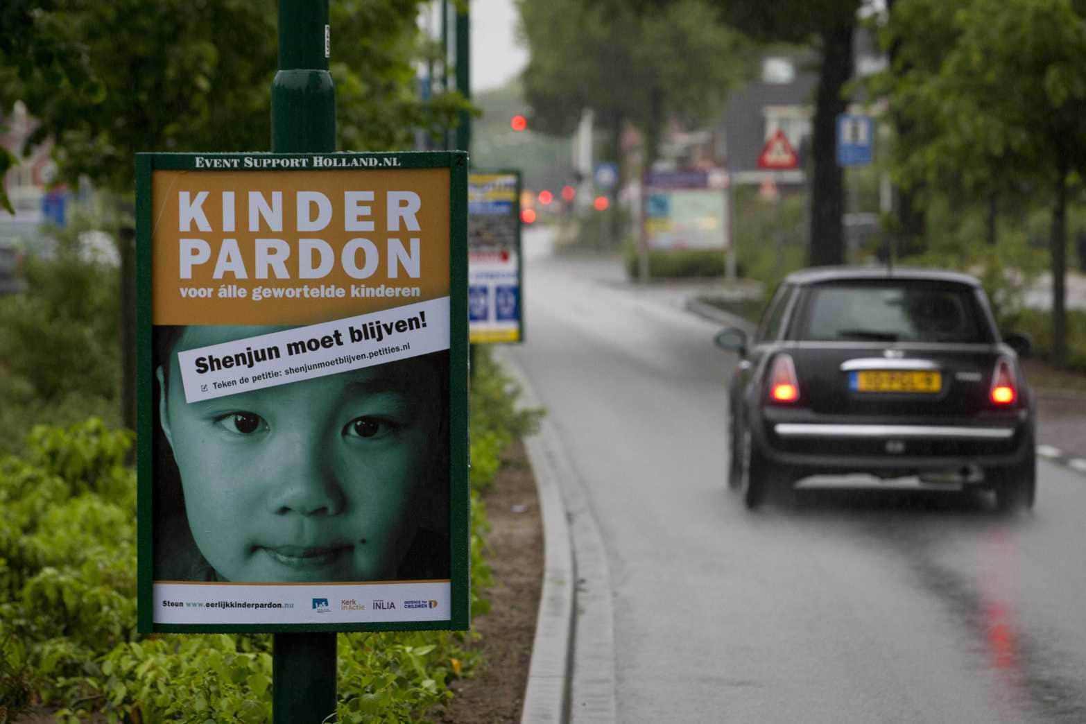 Asielkinderen hoeven niet meer de cel in | Het Parool