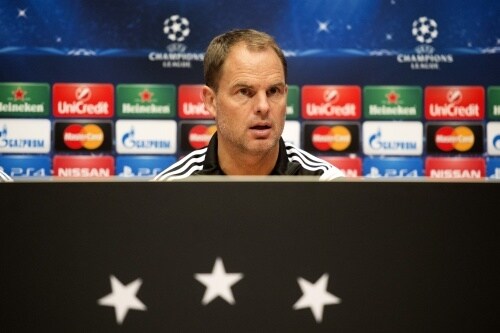 De Boer na uitschakeling niet bezig met vertrek bij Ajax | Het Parool