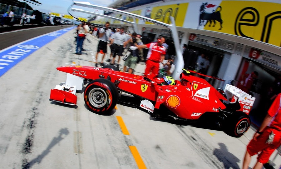 Button zegeviert in tactische race op Hungaroring | Het Parool