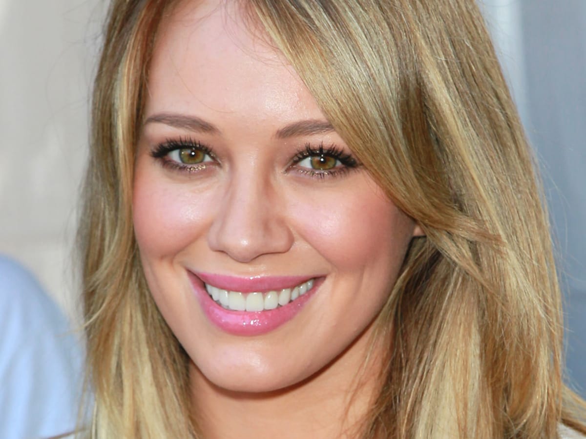 Hilary Duff Askepott Historiekjole Hilary Duff Diary | 18 Years Ago