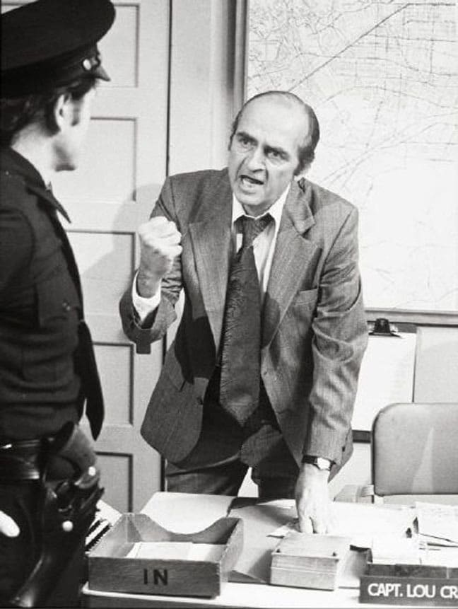 Acteur Dan Frazer op 90-jarige leeftijd overleden | Het Parool