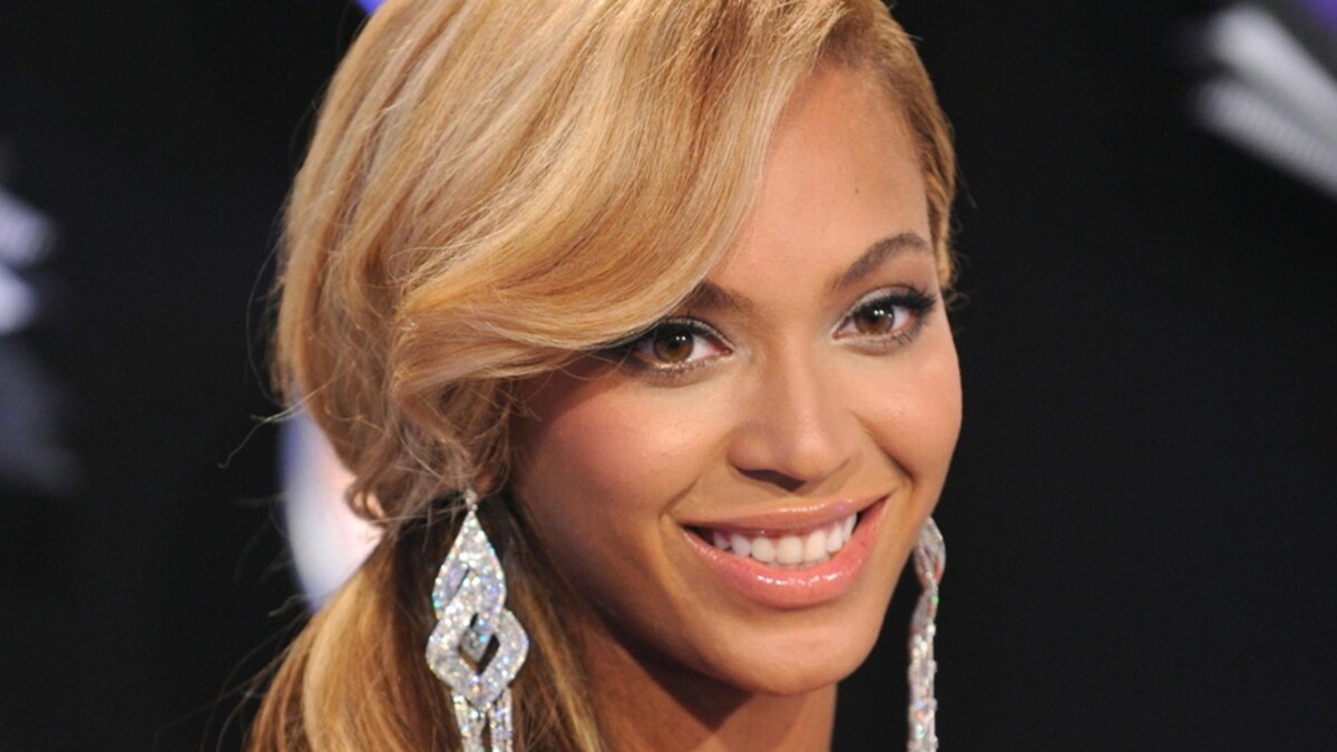 Beyoncé Gezicht Beyoncé: Een Portret Van De Artiest, Zakenvrouw En