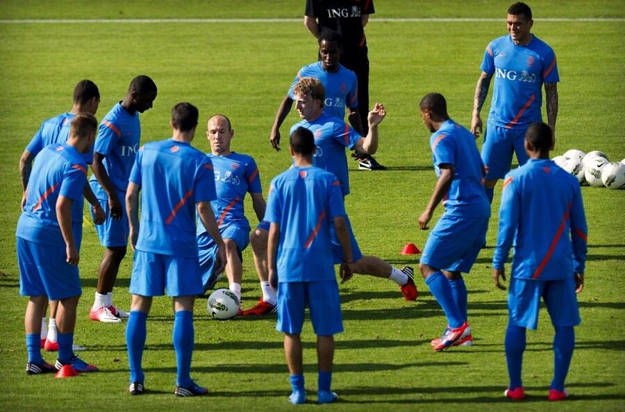 Dit zijn de 23 spelers van Oranje tijdens het EK voetbal | Het Parool