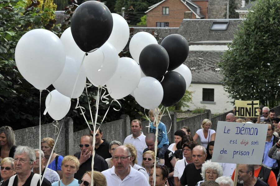 Belgen de straat op tegen vrijlating Michelle Martin | Het Parool