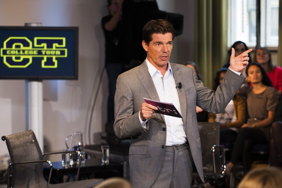 Willem Holleeder te gast in College Tour | Het Parool