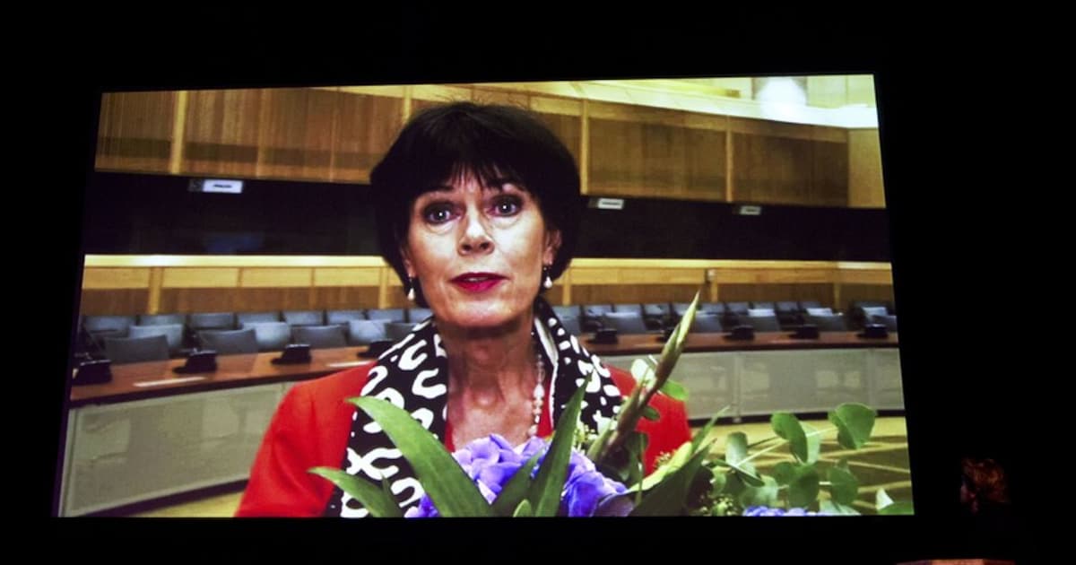 'En de machtigste vrouw van Nederland is... Jones-Bos!' | Het Parool