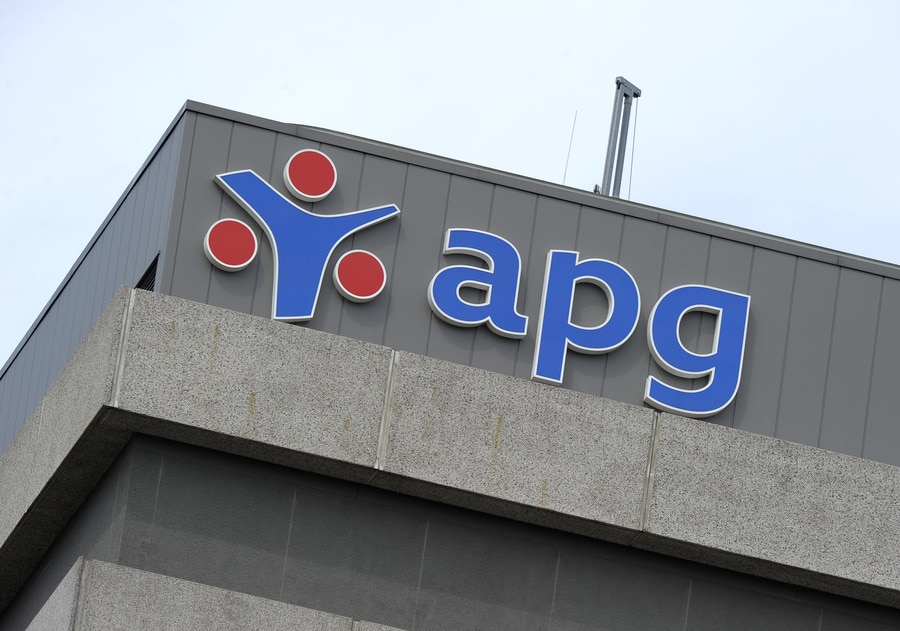 Pensioenuitvoerder APG schrapt 800 banen | Het Parool