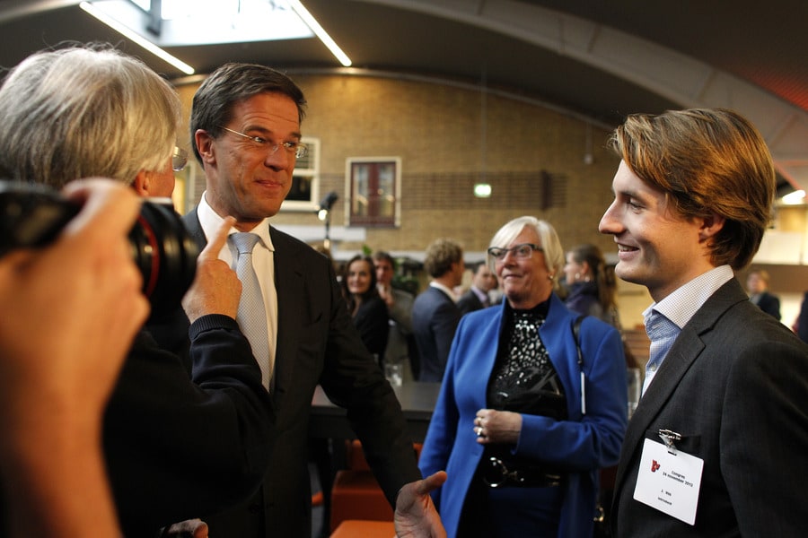 Rutte wil koningin terug bij kabinetsformatie | Het Parool