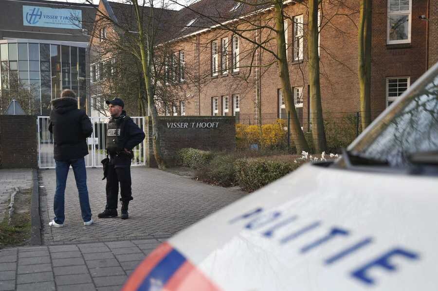 20 Scholen In Leiden Dicht Na Dreiging Schietpartij Het Parool