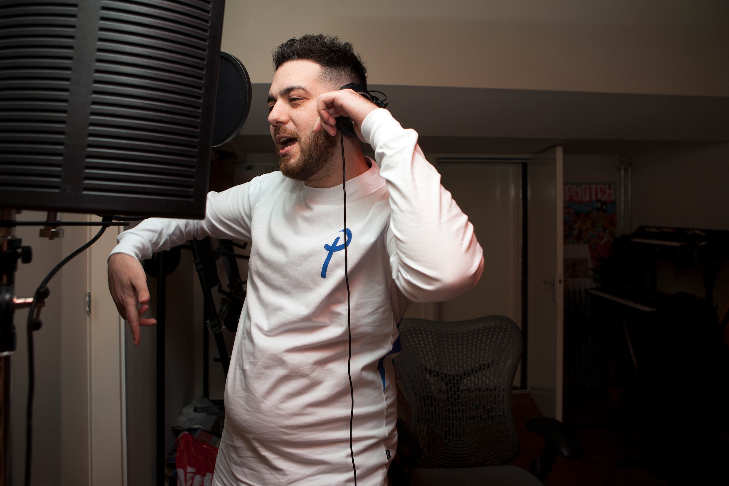 ‘Amsterdamse rapper Murda nog altijd in Turkije in afwachting van zijn ...