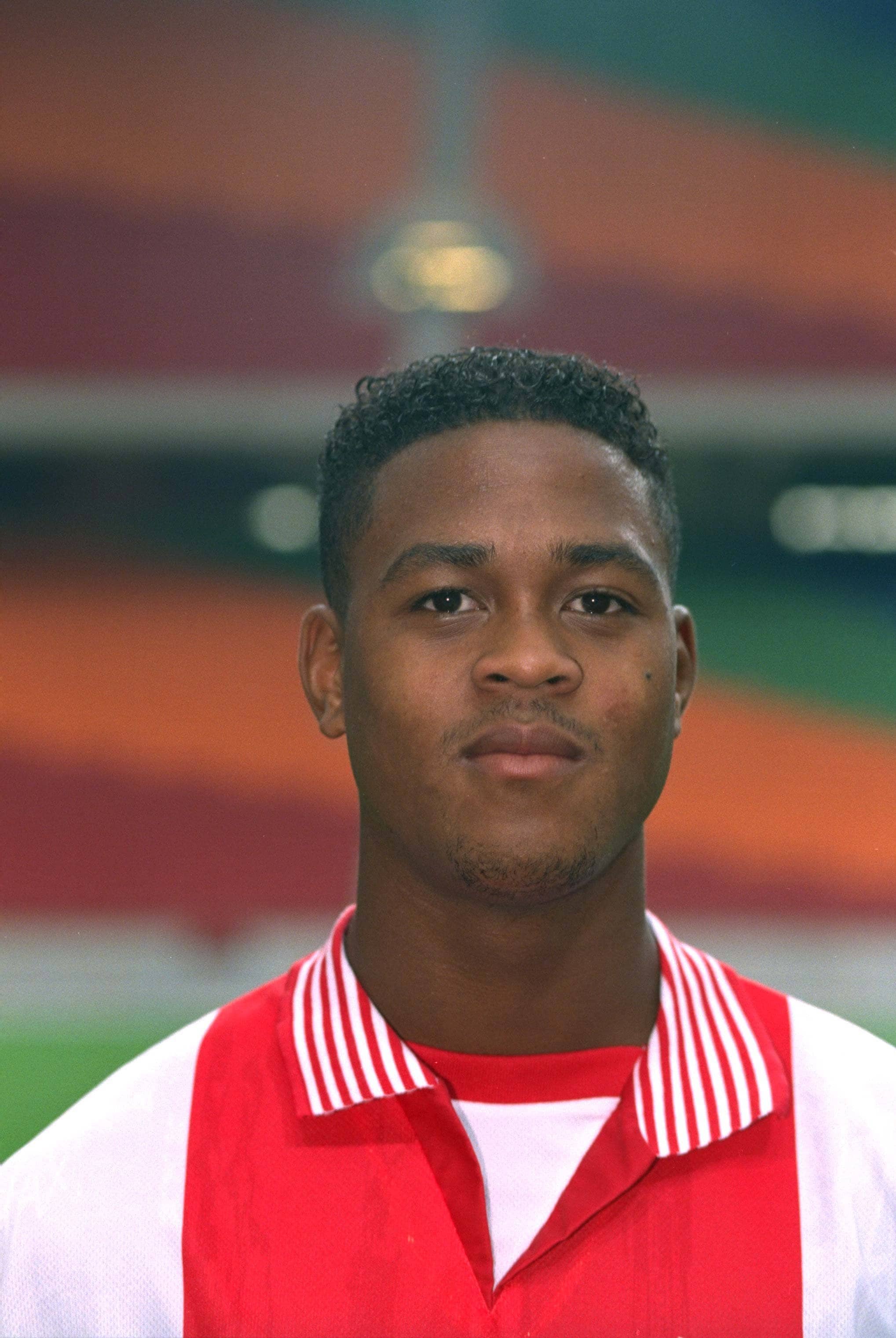 1972: Eerste Kamerlid stelt vragen over clubarts Ajax | Het Parool