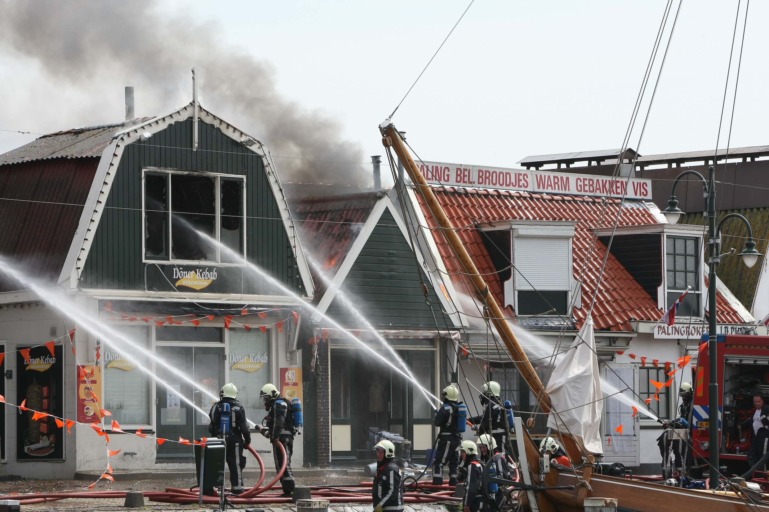Gevolgen inademen rook onderschat | Het Parool
